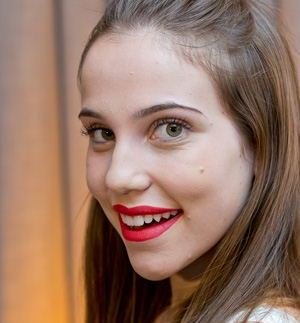 Batom vermelho: como fazer a boca perfeita - Atualidades