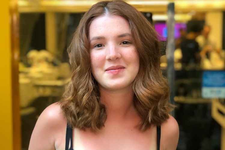 Atriz Jeniffer Oliveira, de Malhação, volta a Minas Gerais - Atualidades