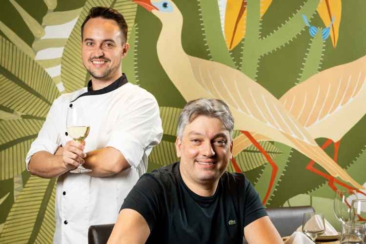 Na Mesa, por Carolina Daher - Encontro Indica